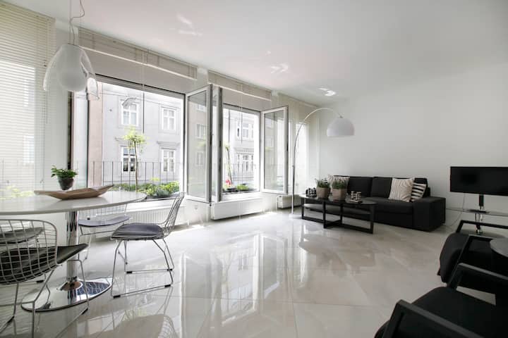TOP CENTRAL brand new apartment - Apartments for Rent in Vienna, Vienna ...
