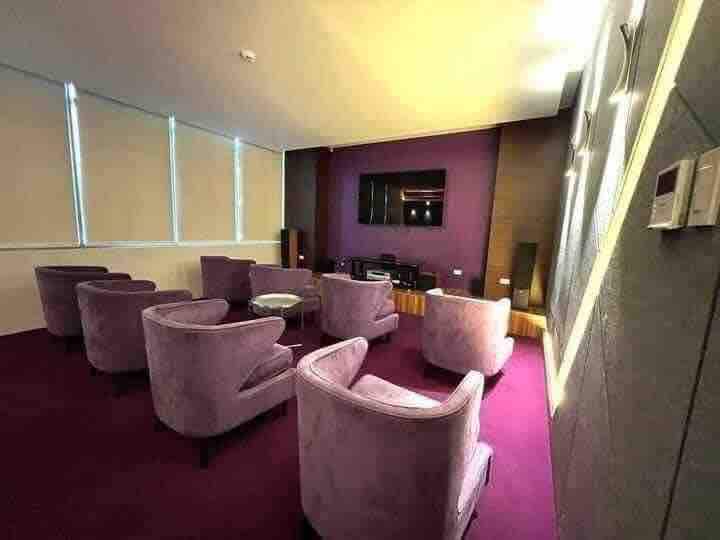 Condo In Batasan Hills Studio Selfcheck-in W/ Wifi