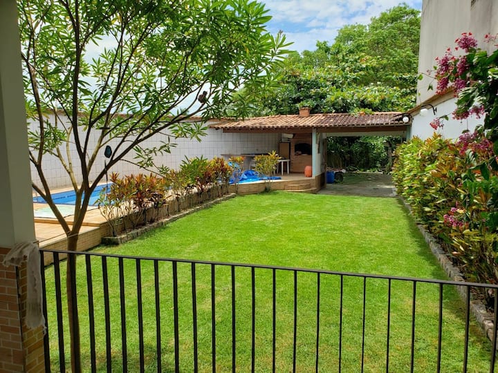 Casa De Praia Com Piscina Perto Da Praia Perfeita - Serra