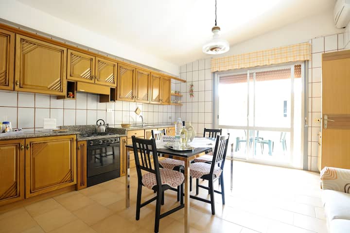 Furnished Apartment (5-7 People) - Sicily