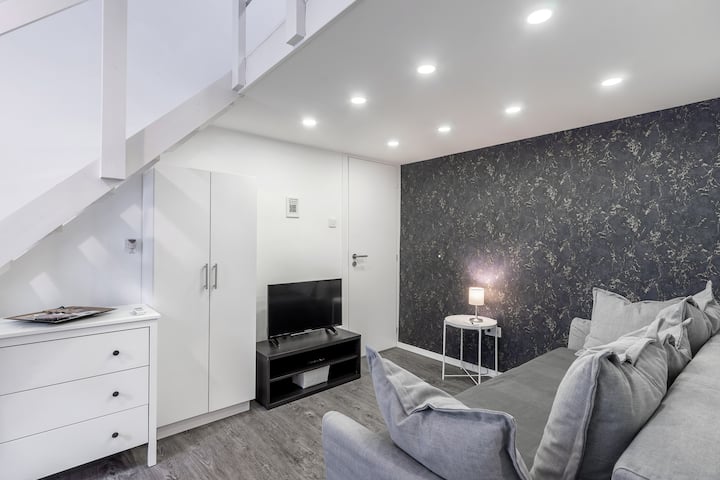 Amazing Flat Opera - Budapest