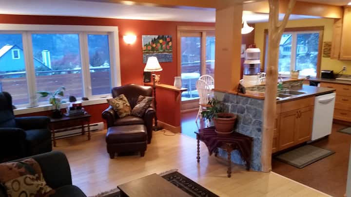 Comfy, Cozy Family Home. - Nelson