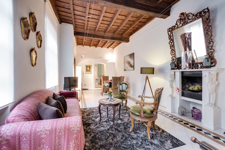 In The Heart Of Turin Stylish Home - Turin