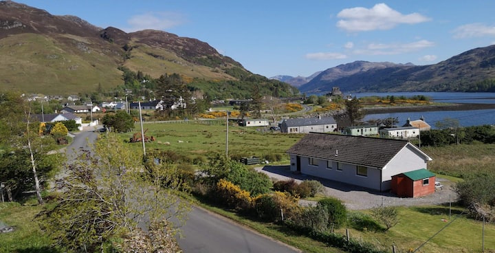 Ardelve, Bungalow, Castle & Isle Of Skye View. - 普洛克頓