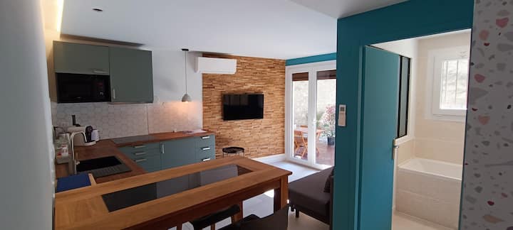 Superbe T2 Centre-ville 6 Min à Pied Des Arènes - Nîmes