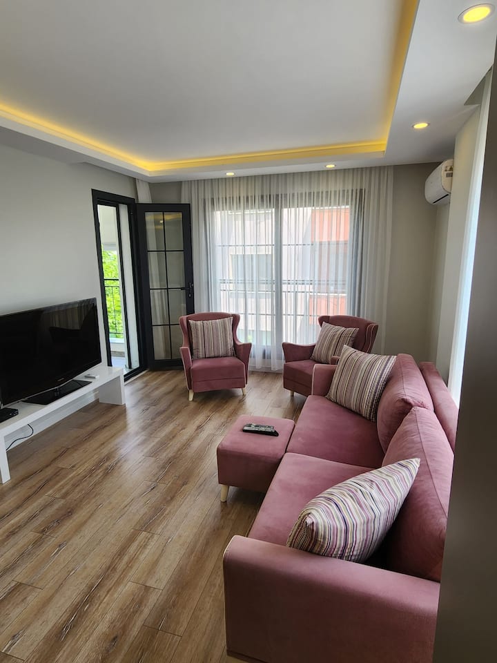 Sığacık Merkezi Lokasyon 1+1 - Seferihisar