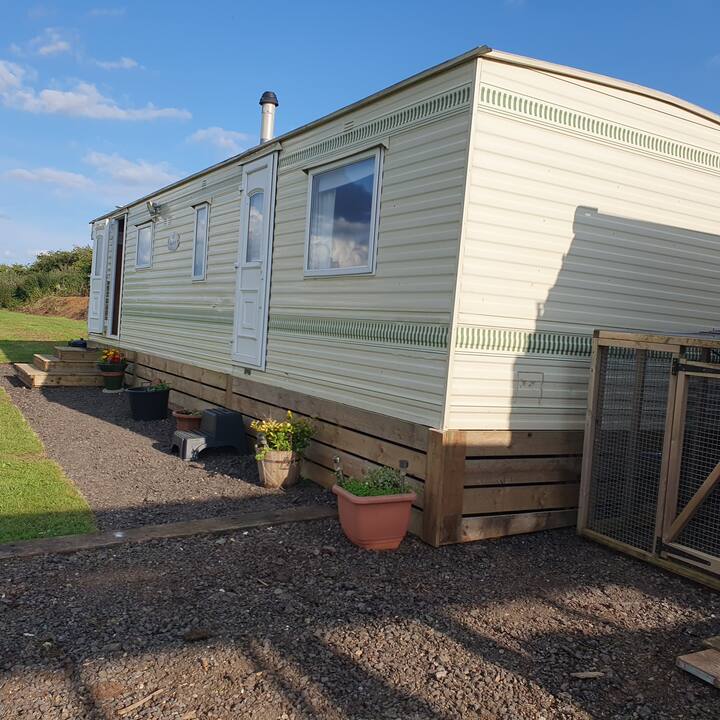 Escape To Nature: Cozy Static Quite Retreat Awaits - Bedfordshire