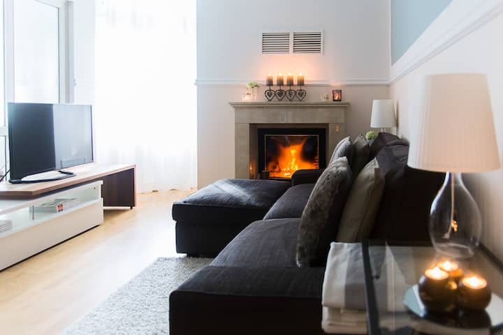 Calm And Sunny Loft Near Parkside - Leipzig