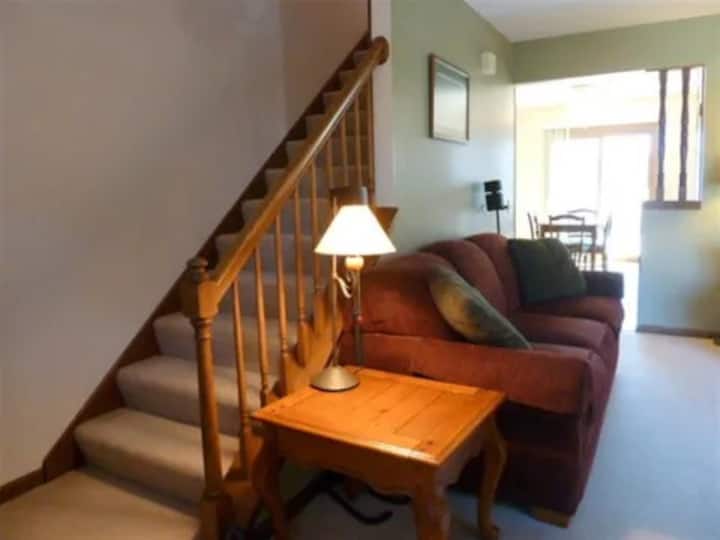 Walbridgewander Townhouse, E.madison, Just Off 90! - Madison, WI