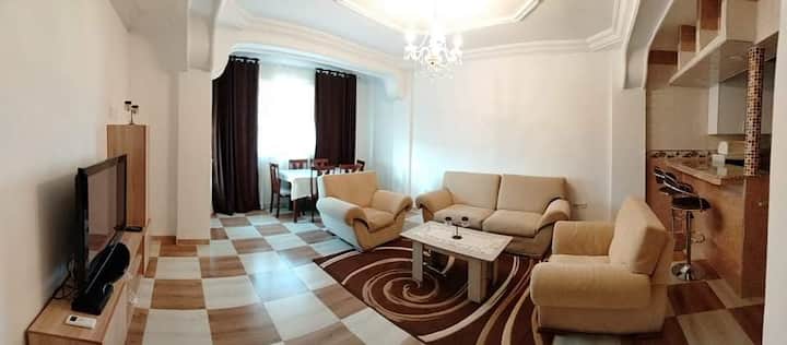 Superbe Appartement F3 Au 4em Etage Avec Parking Garder 24/24 - Béjaïa