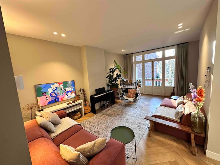 Suburban Parkside Apartment - Ámsterdam