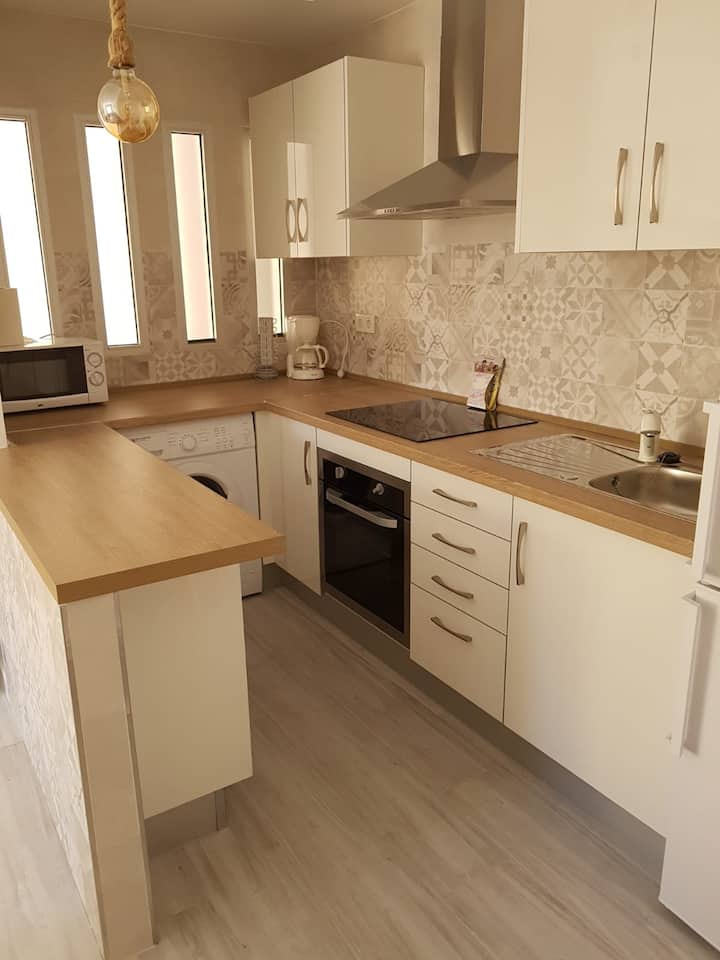 Apartamento De Lujo Centro/playa Con Garaje. - Huelva