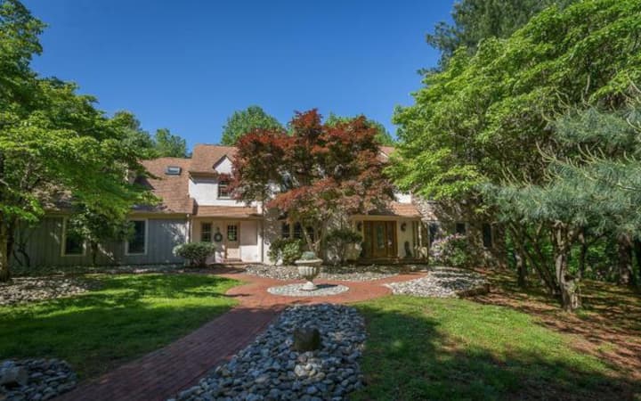 Spacious Studio Suite 
4 Miles To Longwood Gardens - Kennett Square, PA