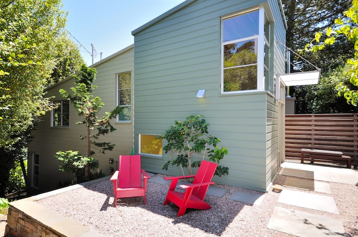 Redwood Grove Treehouse Retreat (Superhost) - - Sausalito