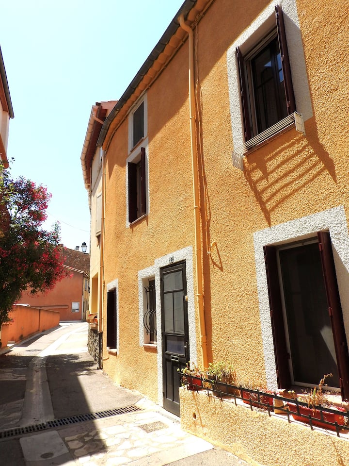 Charmante Maison Au Cœur Du Village - Fitou