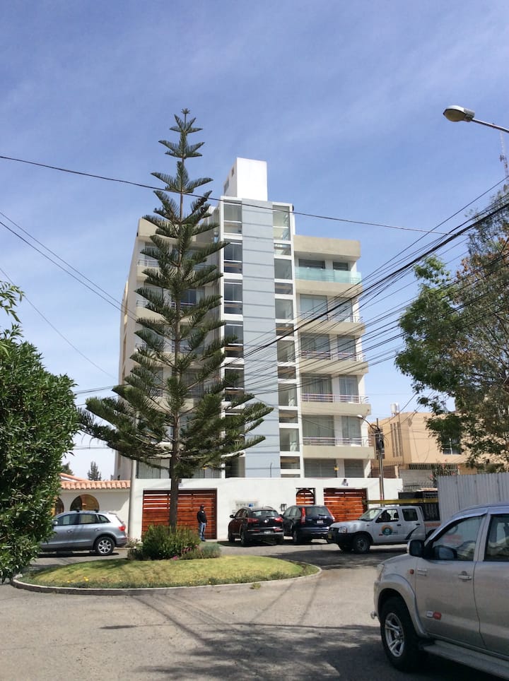 Nice 150 Sq Meters Apartment  In Cayma - Arequipa