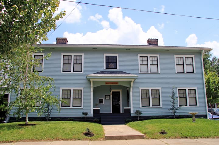 Professional Haven 1br All-inclusive Washer/dryer - Louisville, KY