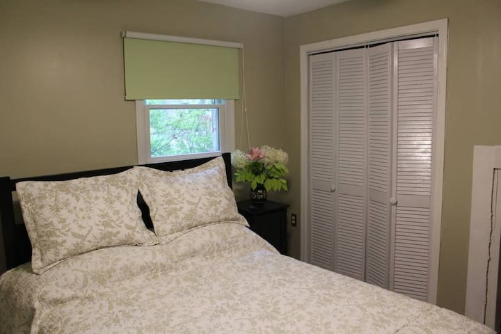 Private Suite By Washington Crossing Park - Newtown, PA