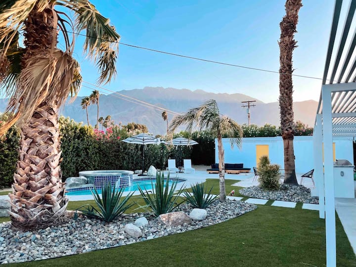 The Molino House - A  Dreamy Alexander Ranch - Palm Springs, CA