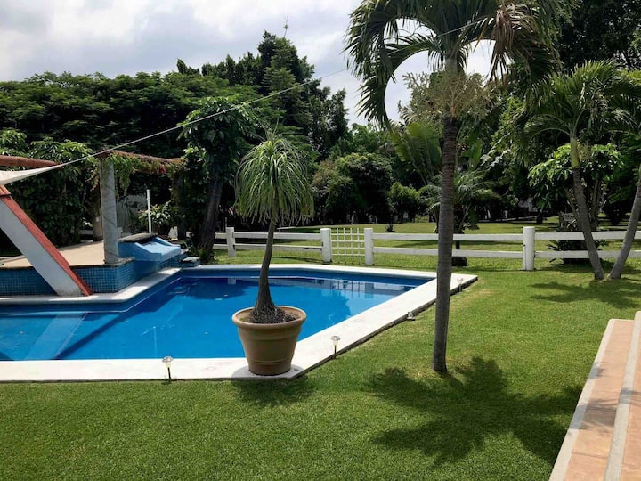 Preciosa Casa, Alberca Climatizada , Superequipada - Tlayacapan