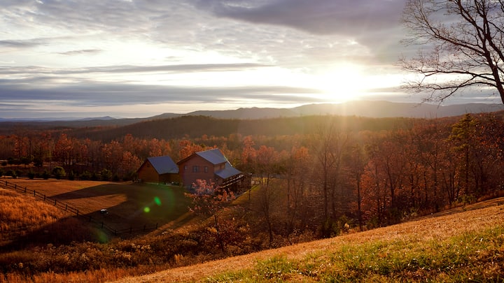 Summer Escape Blue Ridge Mountain Cabin Mt. Airy - Mount Airy, NC