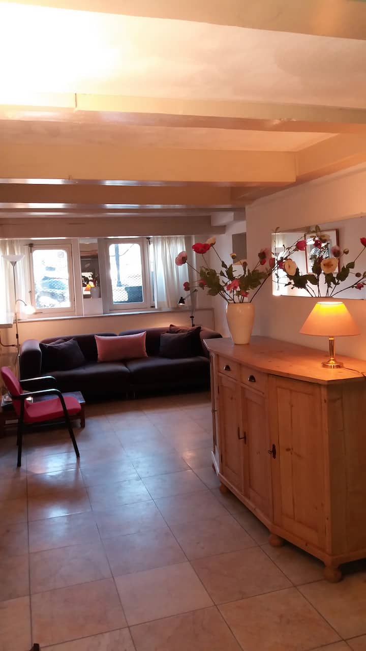 ÉTage Privé Dans Une Maison Du Canal Au Pont Magere Brug - Amsterdam