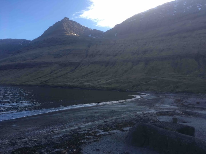 Dette Er Et Meget Populært Sted, Med Stille Og Ro - Îles Féroé