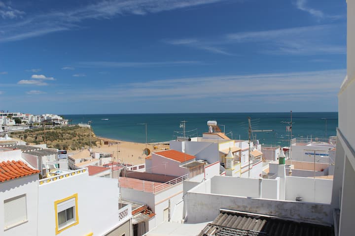 Traditional House In Albufeira's Historical Center - Albufeira