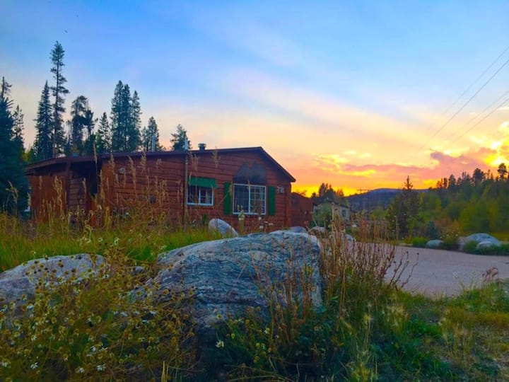 Private Cabin In The Village And Pets Are Welcome! - Grand Lake, CO