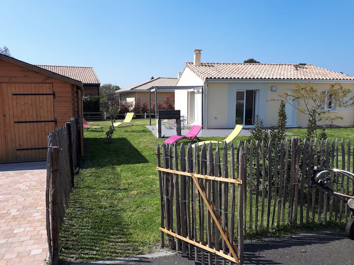 Maison Tout Confort Au Calme En Bord De Lac - Parentis-en-Born