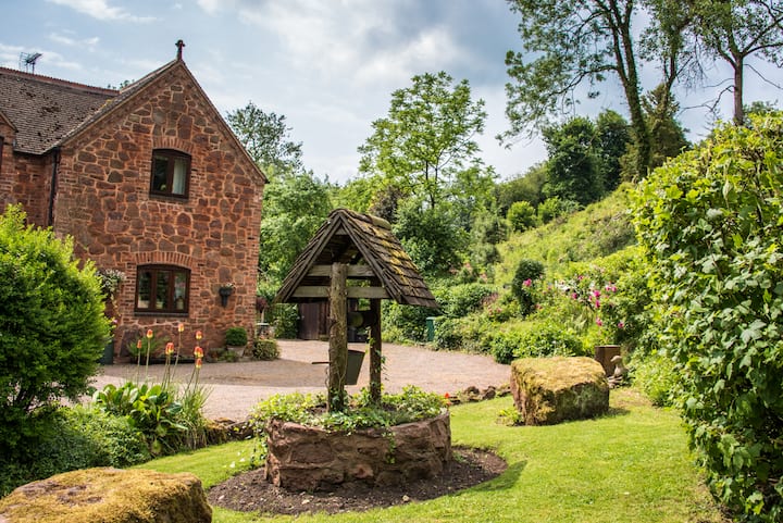 Millstone Cottage, Shropshire Getaways. - Bewdley