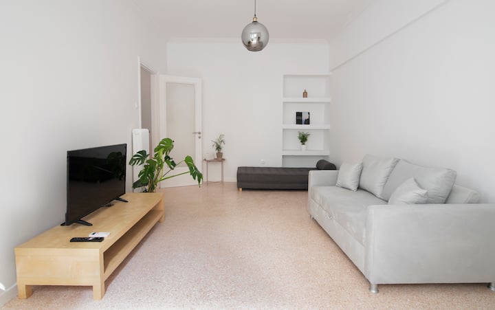 Apartment Near Historical Center - Living Voyage - Atenas