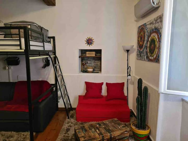 Joli Studio Au Cœur De Barcelonnette Pour 2 Ou 4 - Barcelonnette