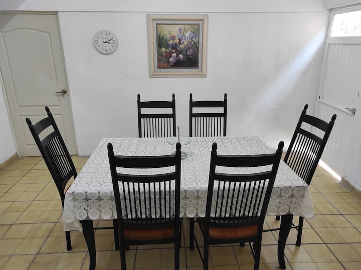 Alojamiento Familiar Centrico Para 7 Personas - Monclova