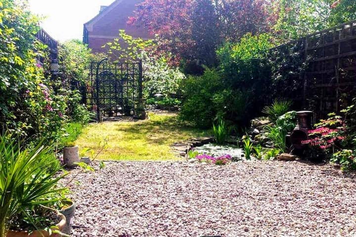Charming Victorian Cottage With Theatre Connection - Oxfordshire
