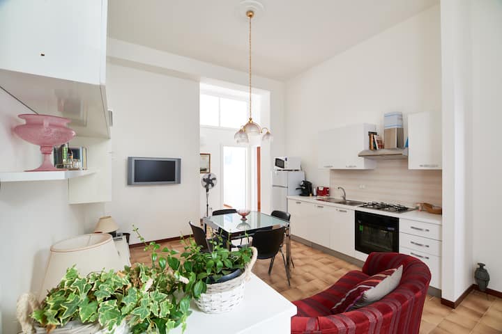 White Home - Palermo