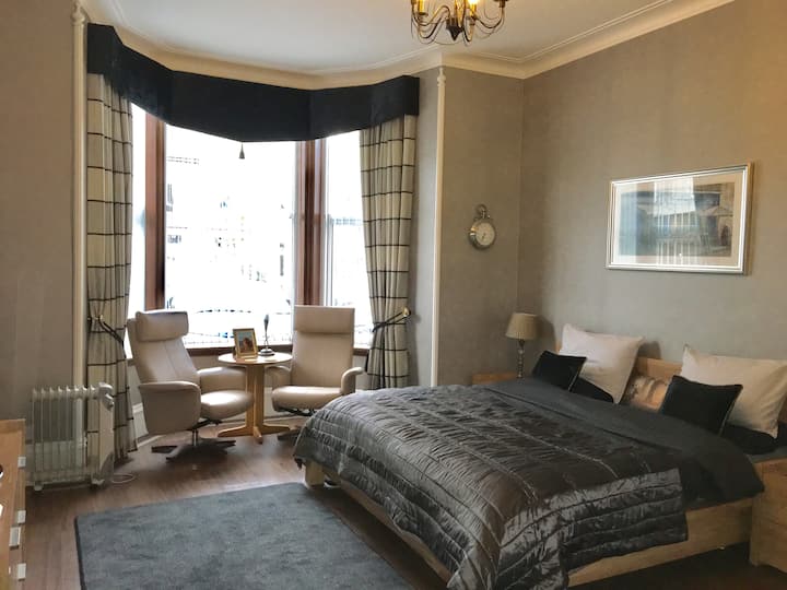 Room 1
Guest House Room With Ensuite. - Aberdeen