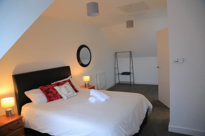 Elegant Home In Yorkshire: Free Parking & Wifi. - 里茲