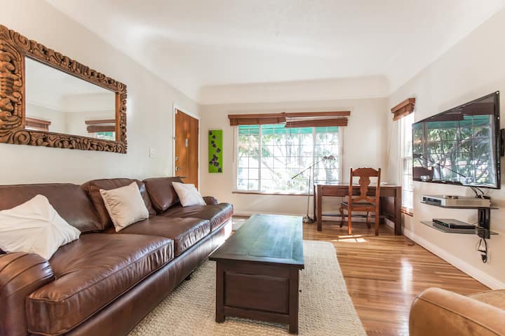 Beautiful Duplex In West Hollywood - West Hollywood, CA