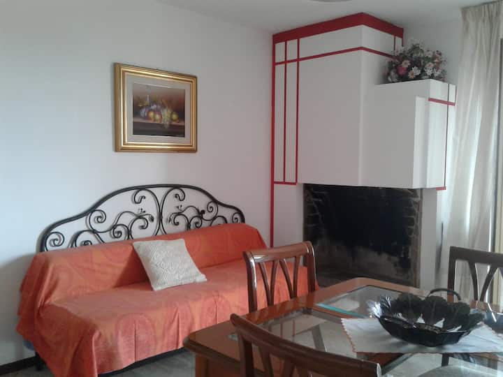 Appartamento 6 Con Veranda Panoramica Vista Lago - Girasole