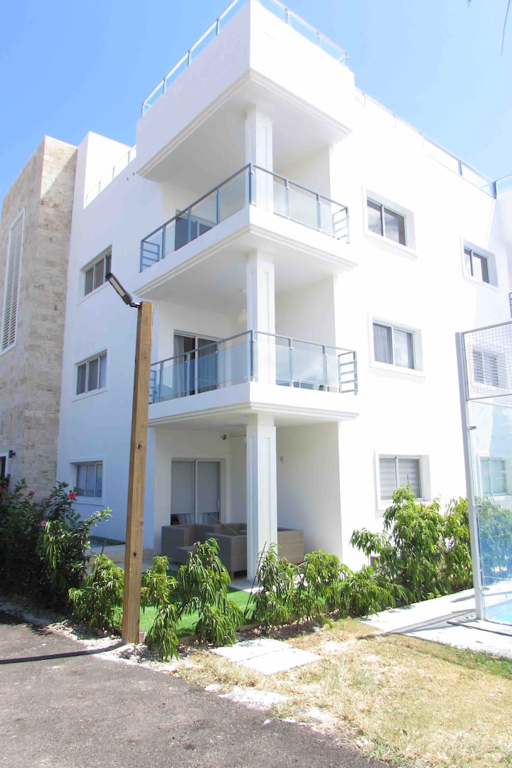 2 Bd 2 Bath Condo W/private Beach Access, Sleeps 6 - Punta Cana