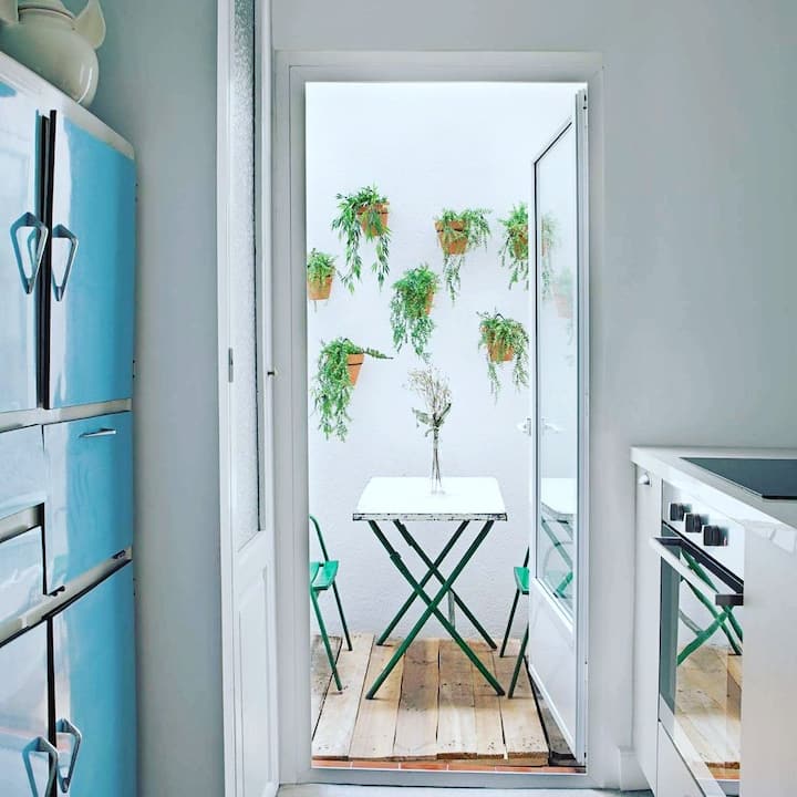 Downtown Design Apartment With Patio - Estación de Príncipe Pío - Madrid