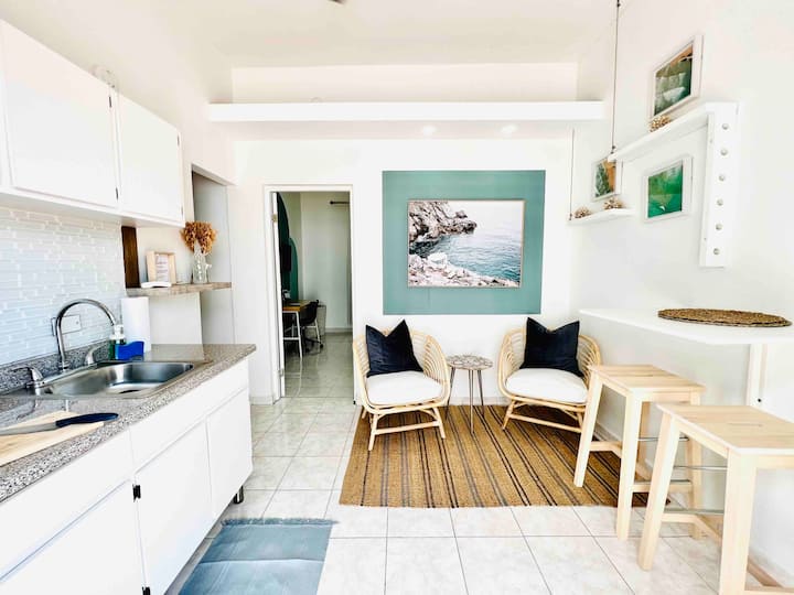 Villa Boheme 5- Blue, 1 Br Apartment - San Juan