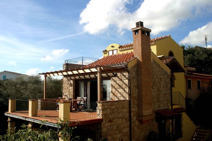 Casa A 34 Metri Dal Mare "Il Cavallo", Sardegna - Baunei