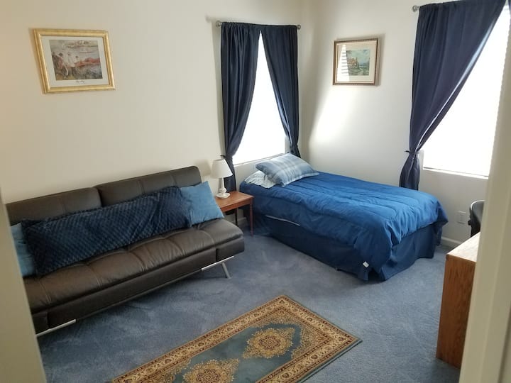 Quiet Retreat At "The Sanctuary" - Fairfield, CA