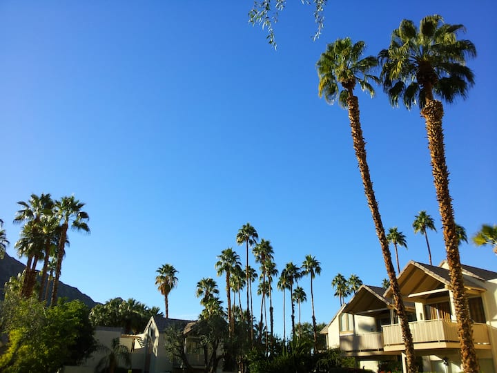 2br Condo With A Gorgeous Mountain View! Location! - Indian Wells, CA