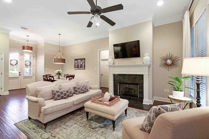 Cottage At The Square - Baton Rouge, LA
