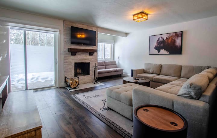 1-bedroom Aspens Condo With Fireplace - Jackson Hole, Wyoming