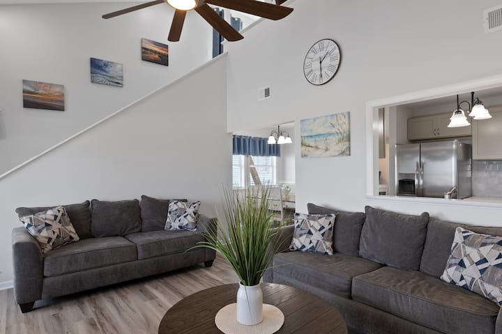 Marebella • 2nd Row, Ocean Front, Renovated - Topsail Island, NC