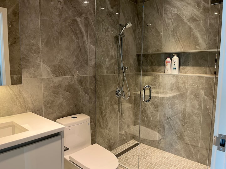 Lovely Brand New Two Bedr Apt Centre Rmd - Richmond